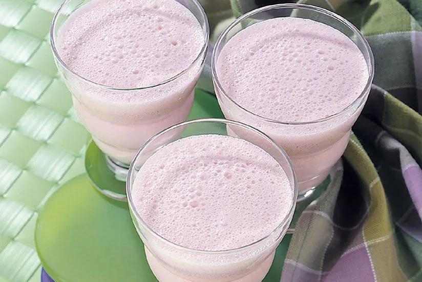 Light & Refreshing Purple Cow Shake Recipe | Ocean Spray®