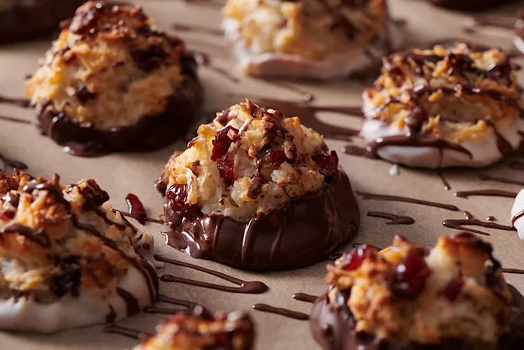Easy Coconut Cranberry Macaroons Recipe | Ocean Spray®