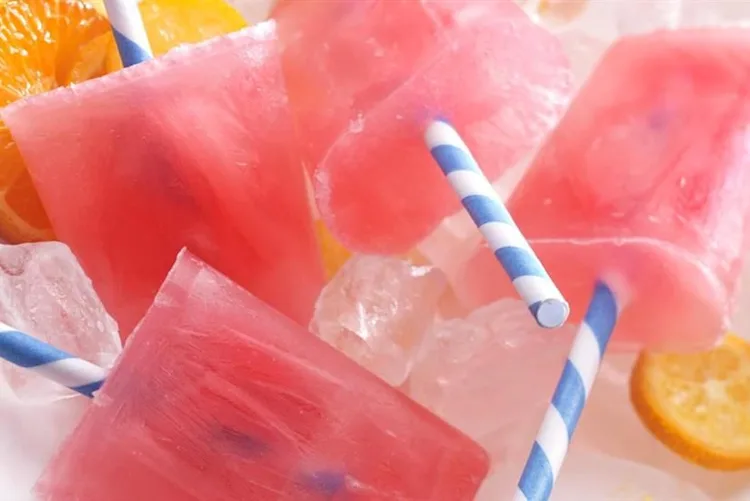 Cosmo Pops Recipe: Homemade Cranberry Fruit-Infused Popsicles